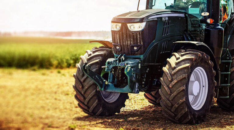 Your guide to the best tractor for small farm - Ritchie Bros. Blog